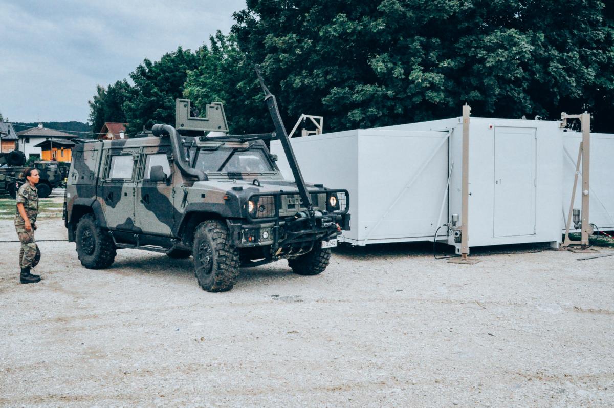 Expandable shelters ( Expandable Container)